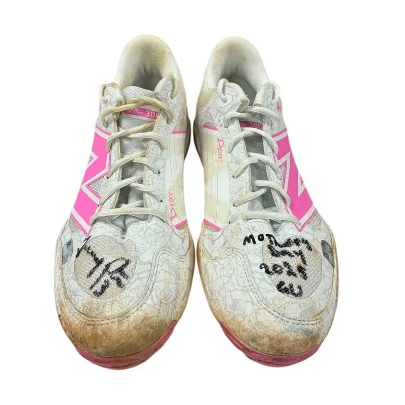 JEREMY PENA SIGNED 2025 SEASON GAME USED MOTHER'S DAY CLEATS 5/15/25 ...