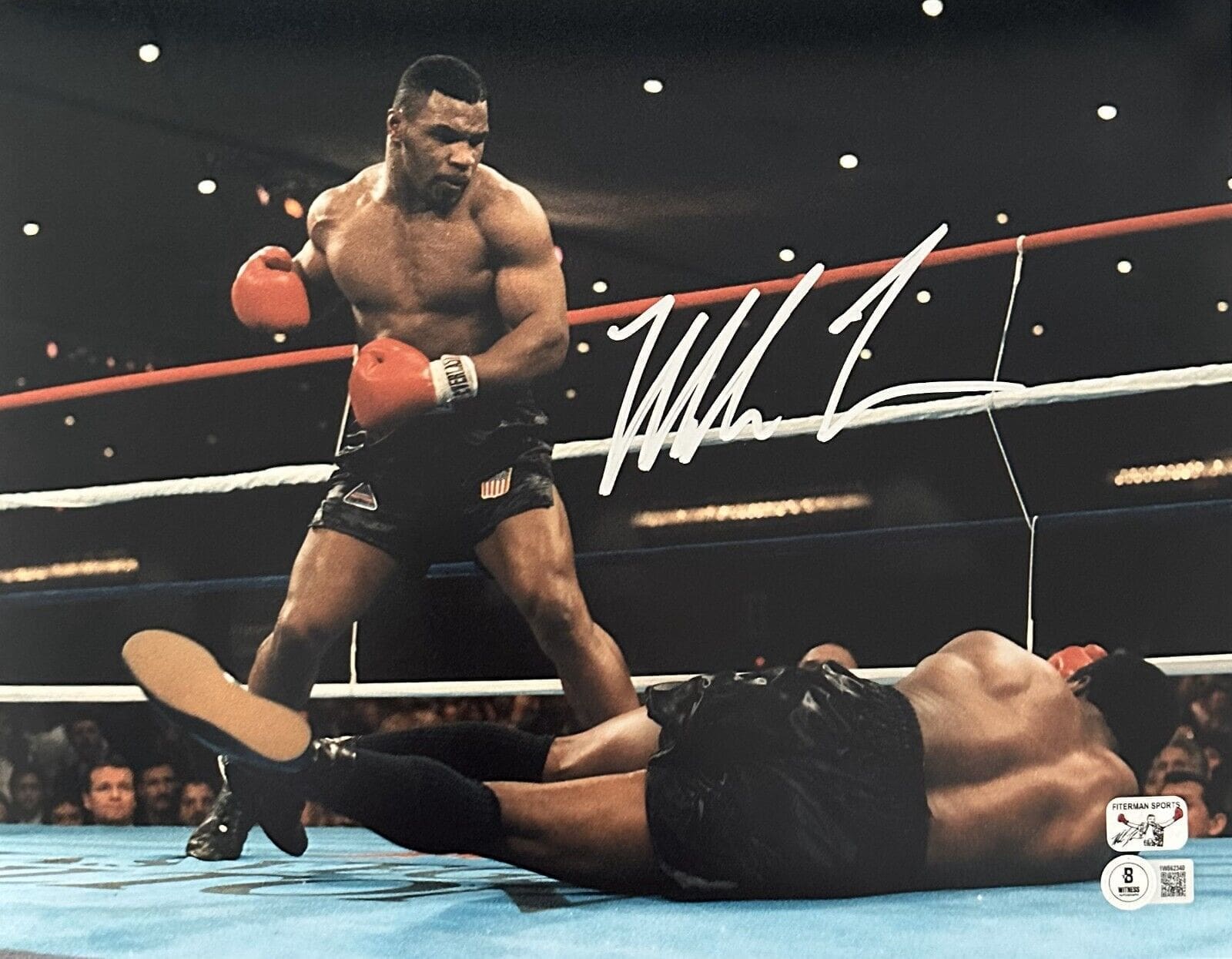 Mike Tyson Signed Photo 11x14 Beckett & Tyson Hologram Authen Berbick KO #1 | Fiterman Sports